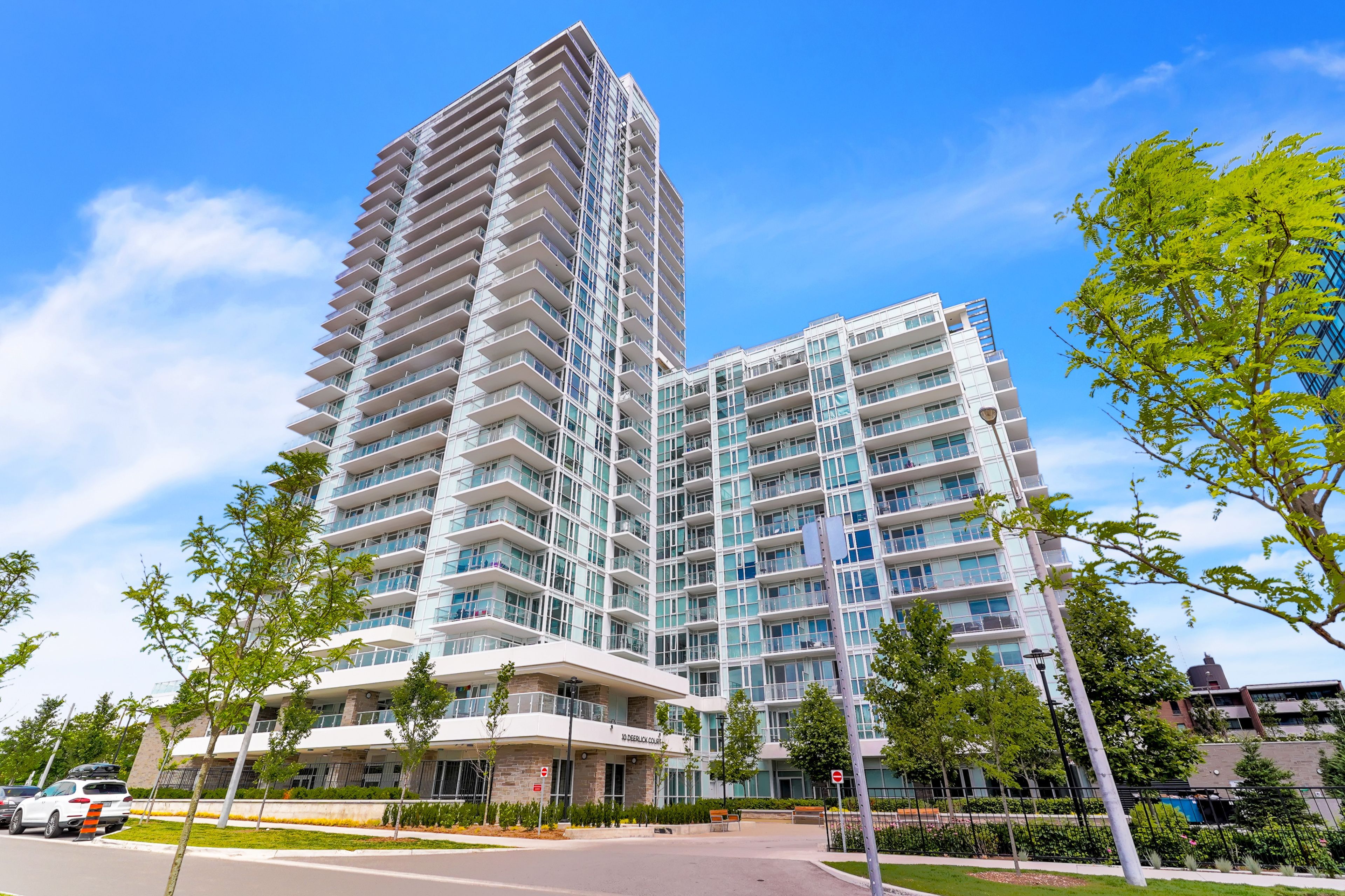 10 Deerlick Court Unit# 906 Toronto Ontario M3A 0A7 - MLS® C12369818 ...