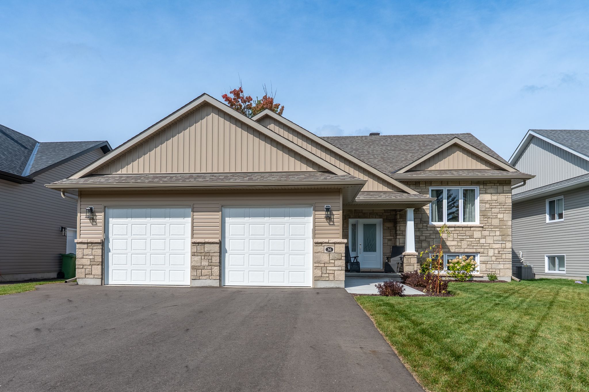 36 Zachary Street Petawawa Ontario K8H 0G5 - MLS® X12427982 | For Sale ...