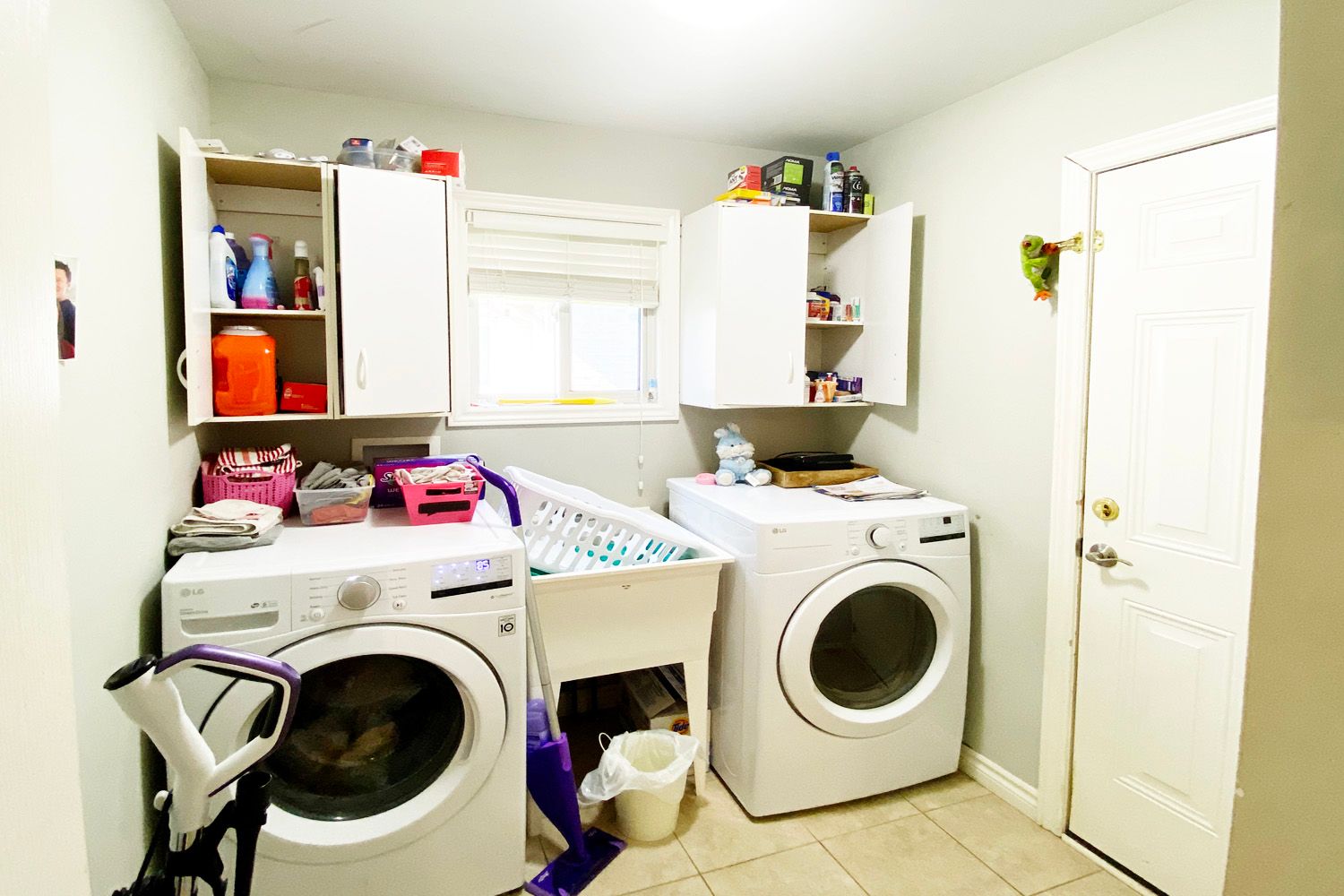 1177 SMITHER Road London North Ontario N6G 5R8 - MLS® X12439409 | For Lease | Jump Realty Inc