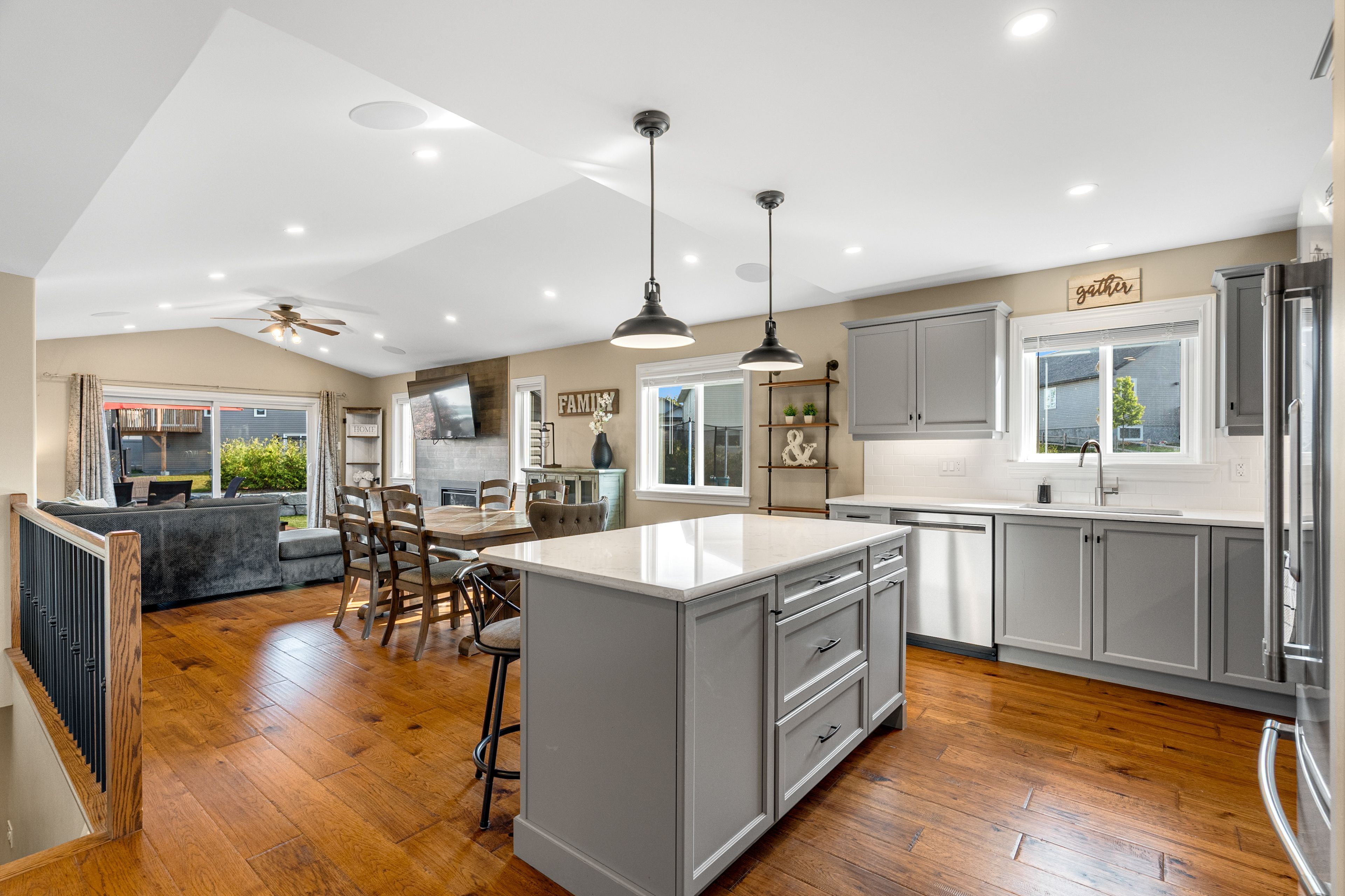 86 Horton Street Mississippi Mills Ontario K0A 1A0 - MLS® X12443297 | For Sale | Jump Realty Inc