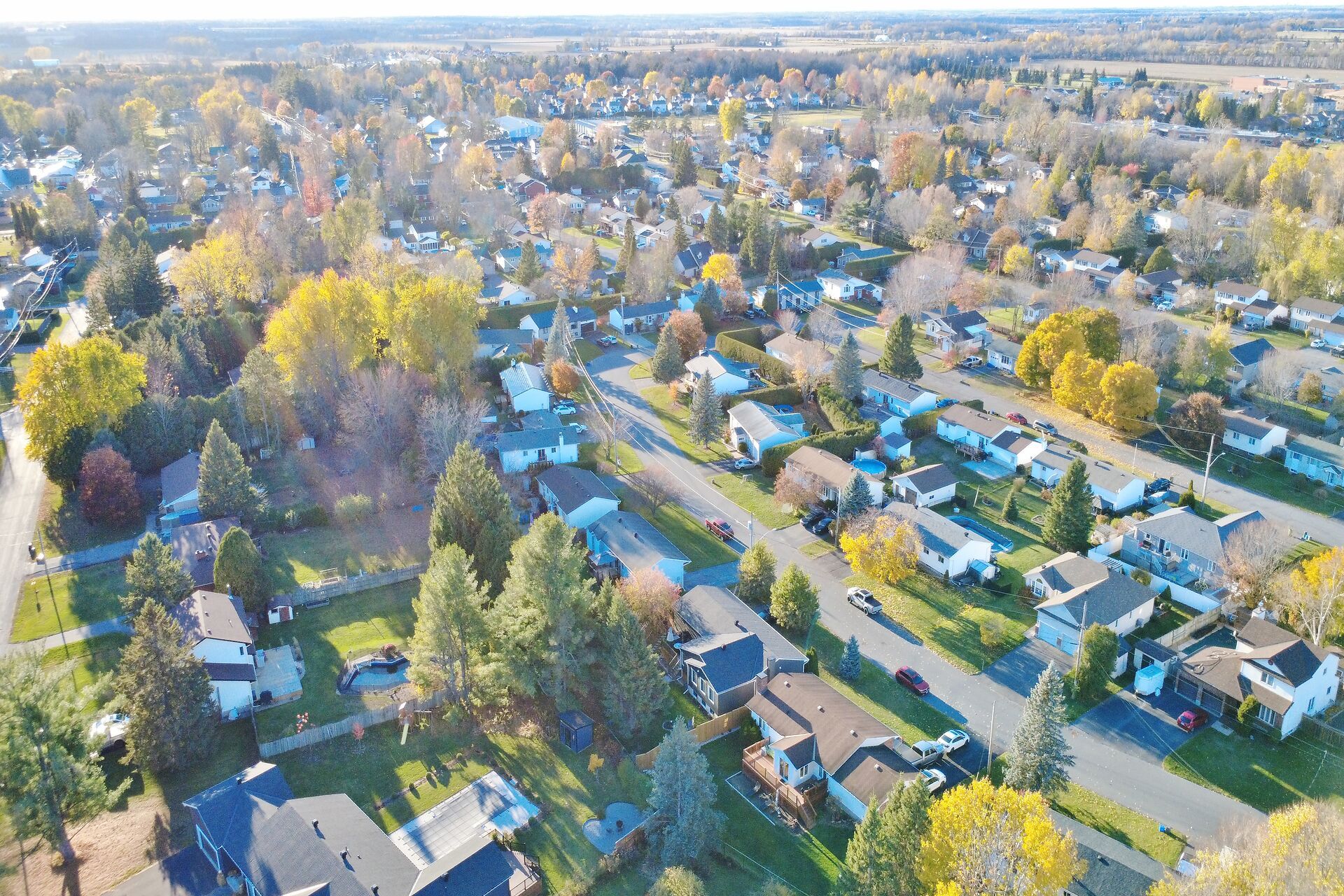 544 Loucks Drive Russell Ontario K4R 1B6 - MLS® X12520154 | For Sale ...