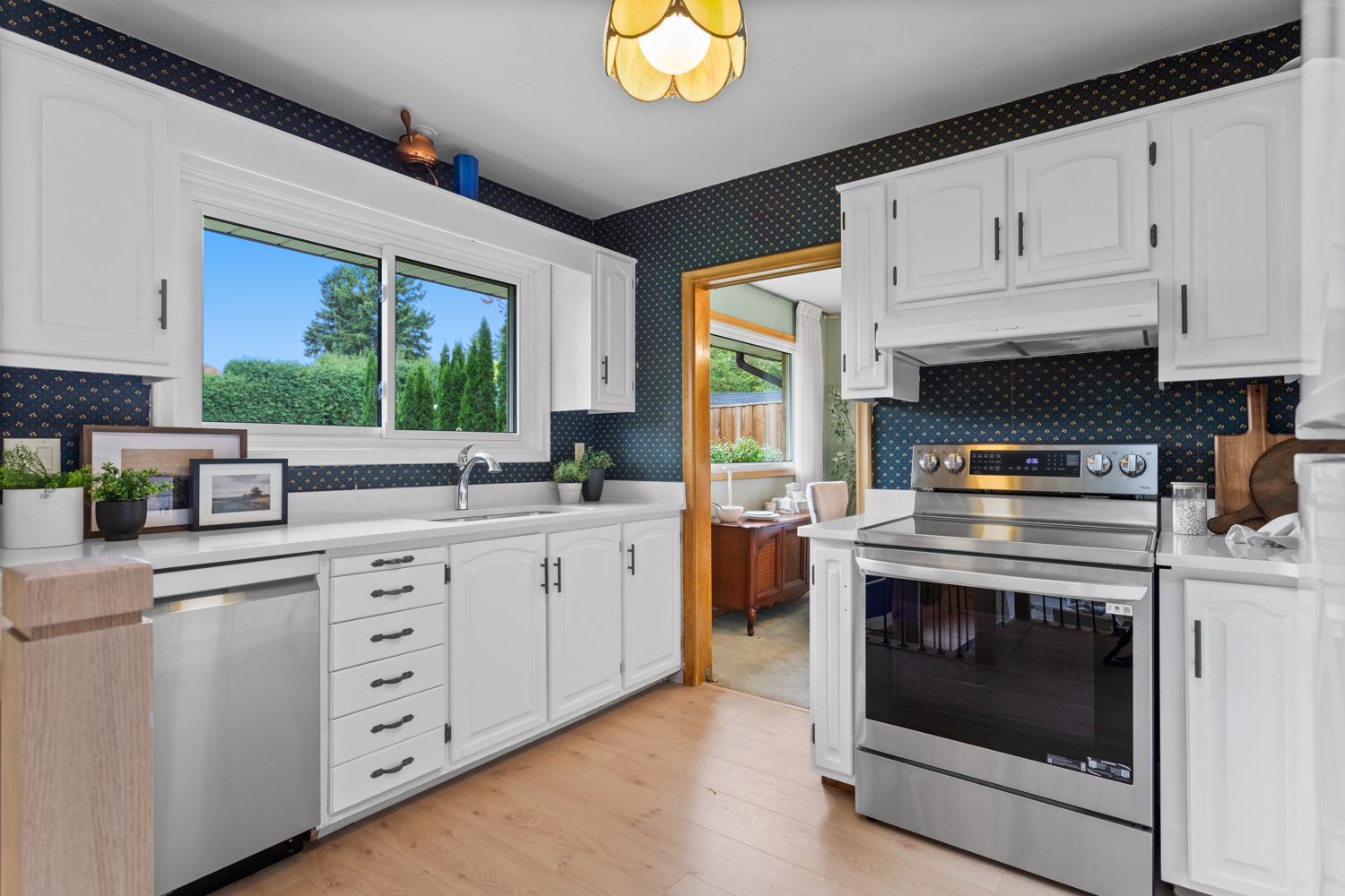 1026 Beaufort Avenue Oshawa Ontario L1G 1G6 - MLS® E12536172 | For Sale ...