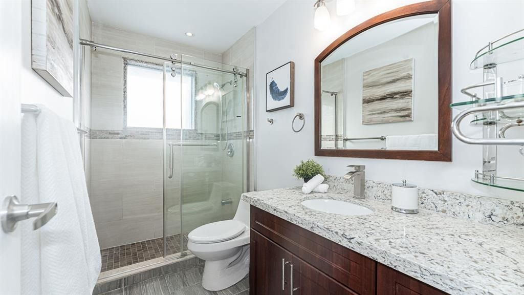 35 Applemore Road Toronto Ontario M1B 1R7 - MLS® E12557298 | For Lease ...