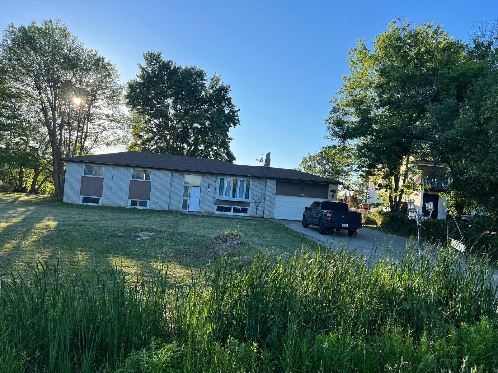 3032 Boston Mills Road Caledon Ontario L7C 1R7 - MLS® W12559408 | For ...