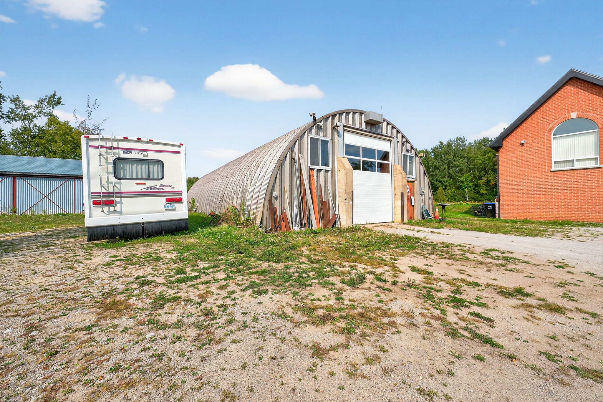 2702 6th Line Innisfil Ontario L9S 4S4 - MLS® N12696660 | For Sale ...