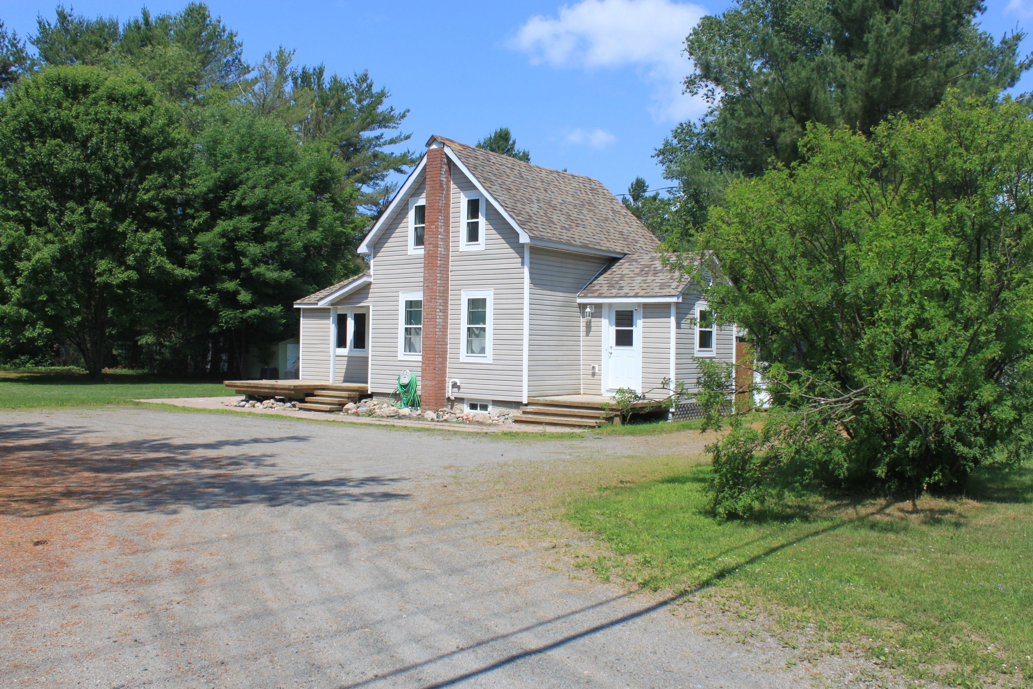 15615 Hwy 35 Highway Algonquin Highlands Ontario K0M 1J2 - MLS® X12251782 | For Sale | Jump ...