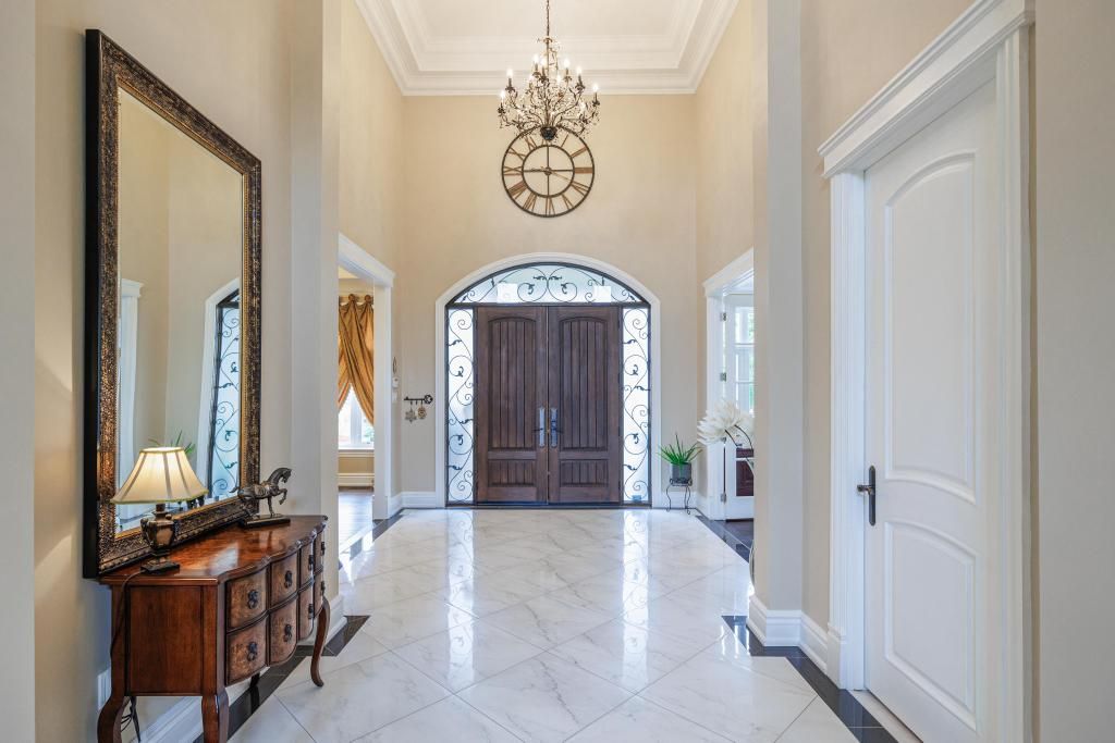 7645 16th Side Road King Ontario L7E 5R7 - MLS® N12332295 | For Sale ...